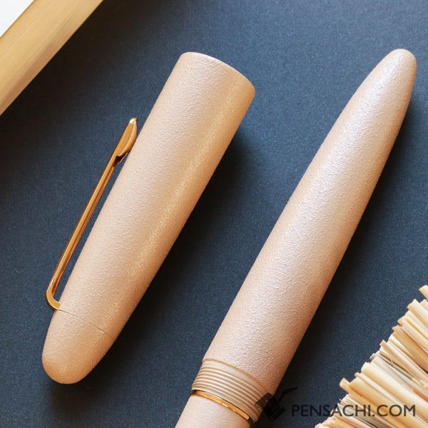 SAILOR King of Pens Urushi Makie Iro Miyabi Fountain Pen - Usukou White ...