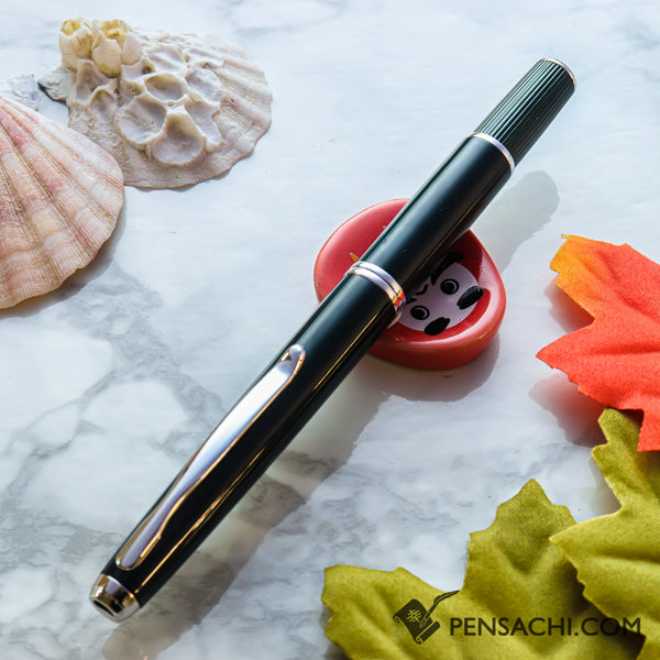 PILOT Vanishing Point Capless Fermo Fountain Pen - Dark Green– PenSachi